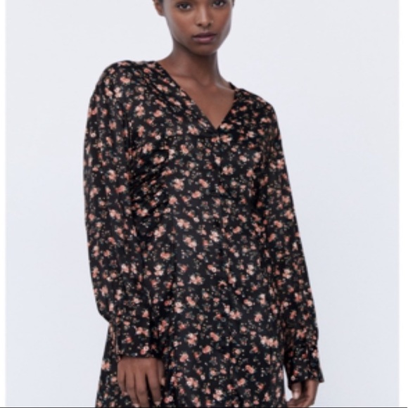 Zara | Dresses | Zara Black Rose Floral Satin Effect Long Sleeve Mini ...